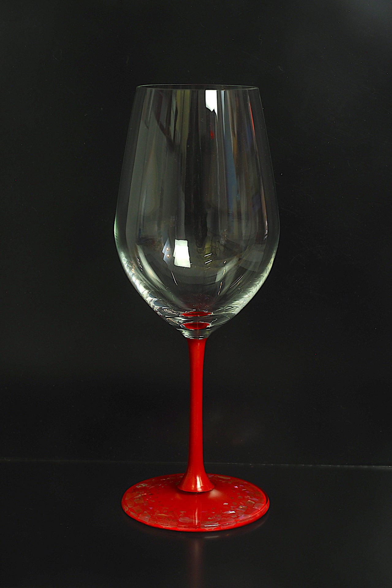 "Raden" Lacquer Coated Crystal Wineglass 365ml - Stone Walls Pattern ...