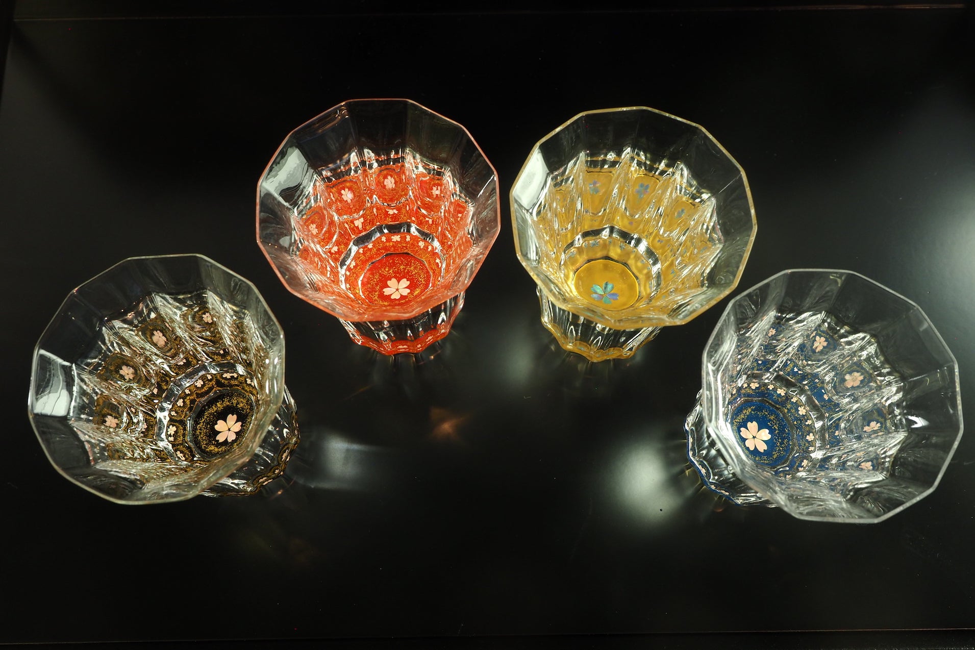 "Raden" Lacquer Coated Glass 150ml - Kaleidoscope Glass with Cherry Bl ...