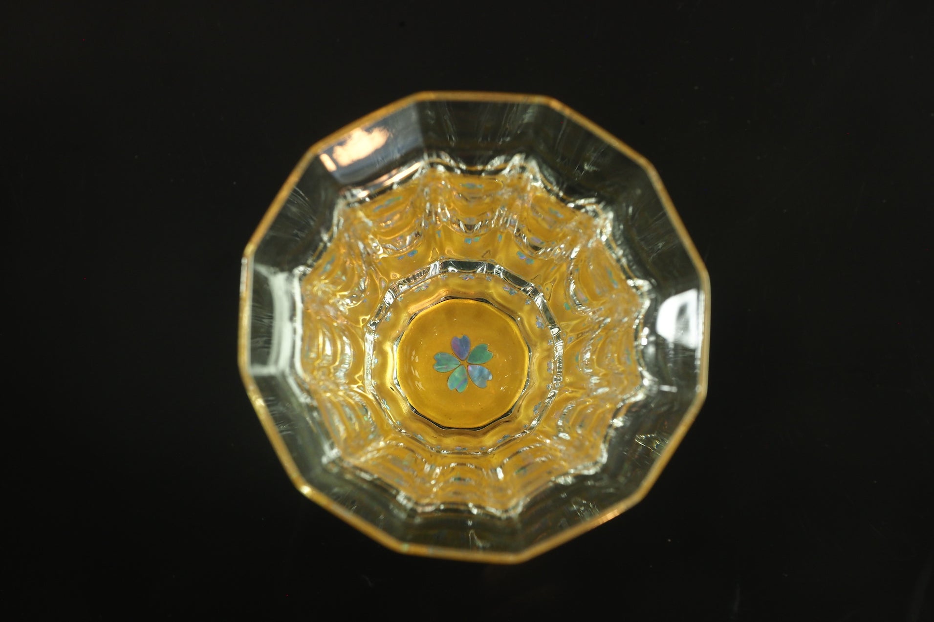 "Raden" Lacquer Coated Glass 150ml - Kaleidoscope Glass with Cherry Bl ...