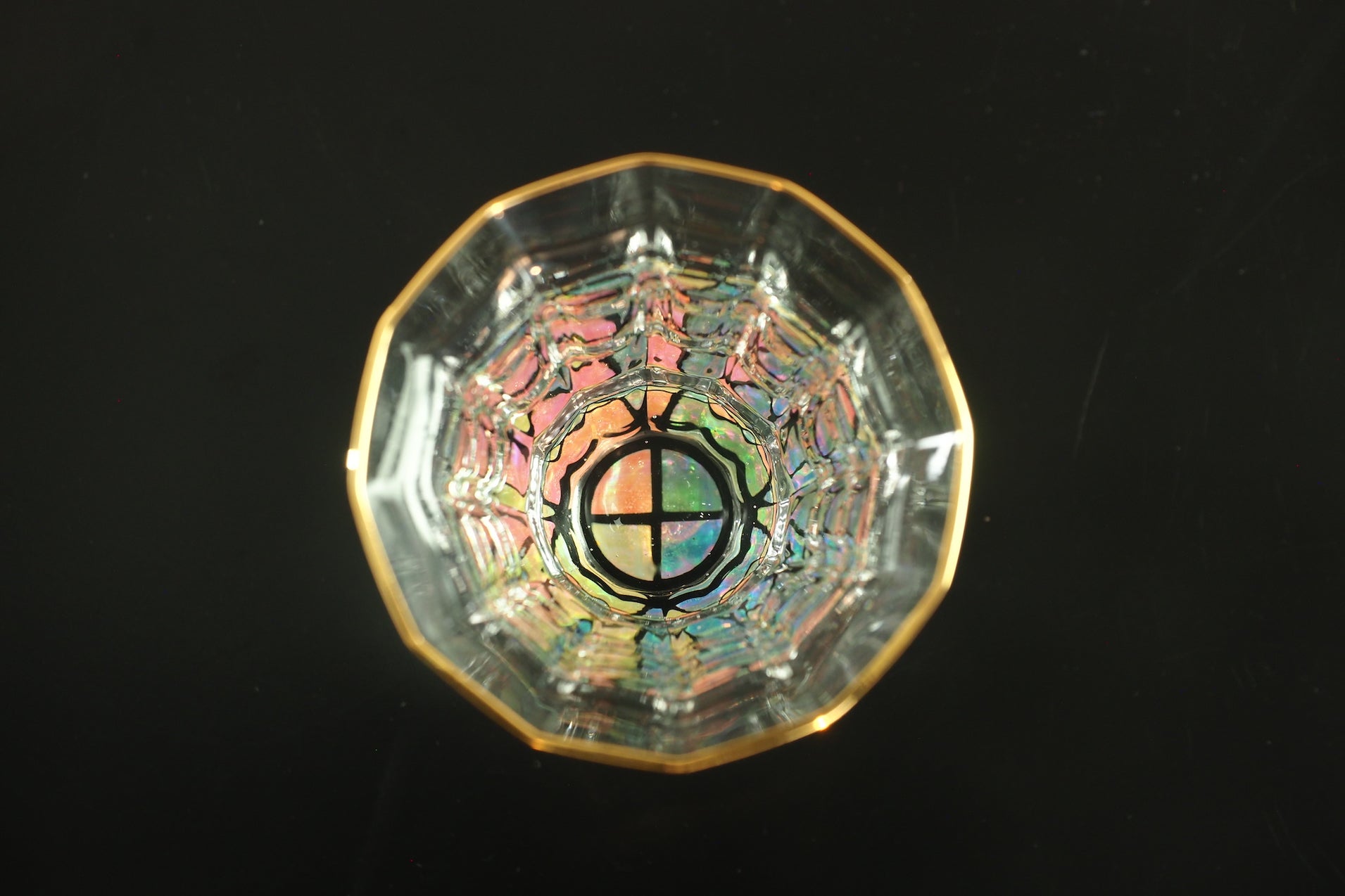 "Raden" Lacquer Coated Glass 70ml - Kaleidoscope Glass with Four Treas ...